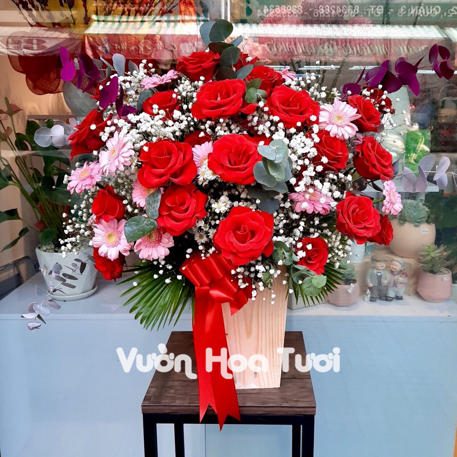 Lẵng Hoa Sinh Nhật Đẹp Green Wicky Phong cách Nhiệt Đới - LHT002 | Vườn ...