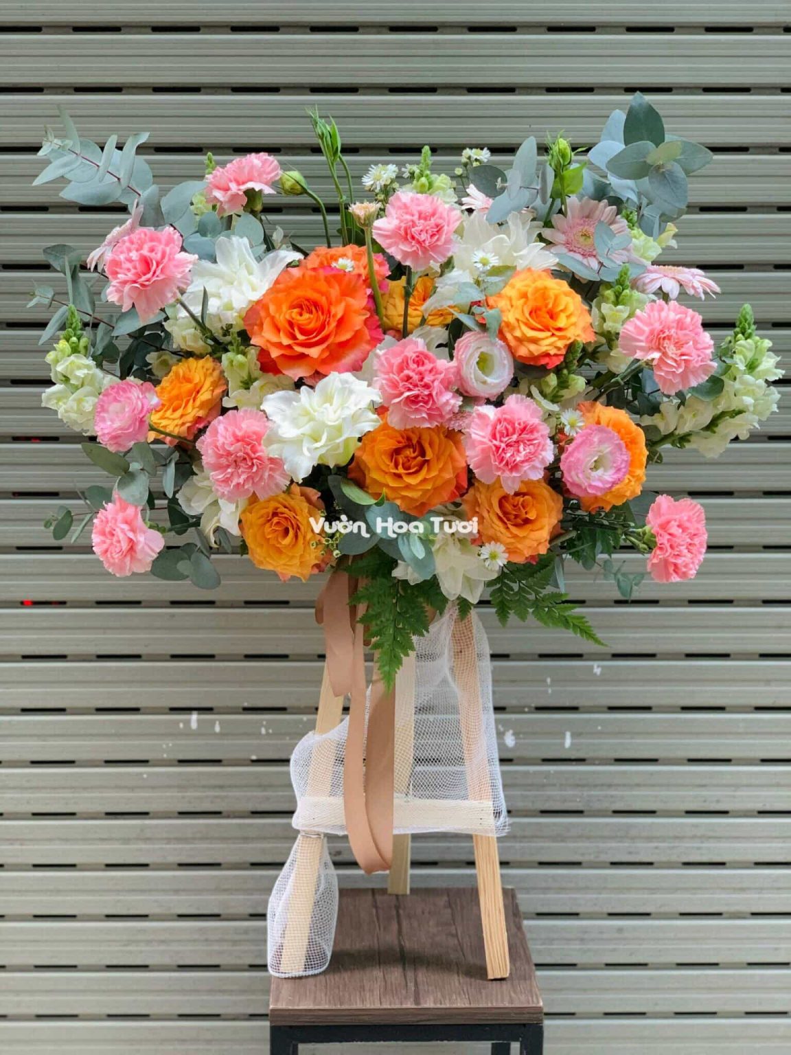 Kệ Hoa Mini Kỷ Niệm Ngày Thành Lập